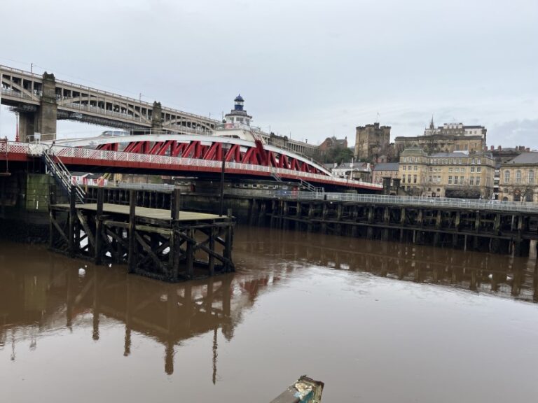 Newcastle Bridges - Newcastle Guide